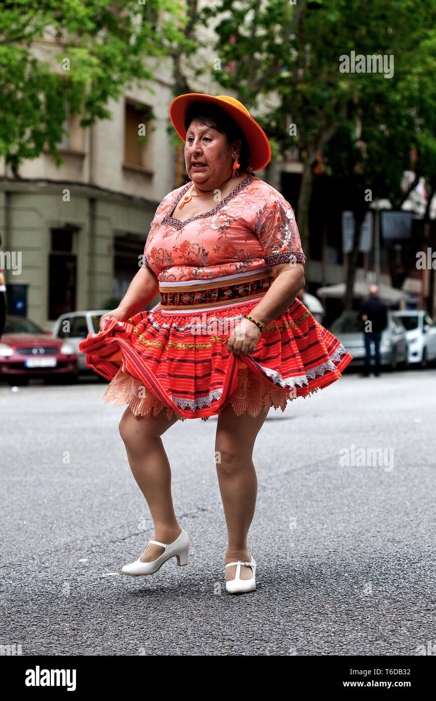 Fat dancing woman hi-res stock photography and images - Alamy