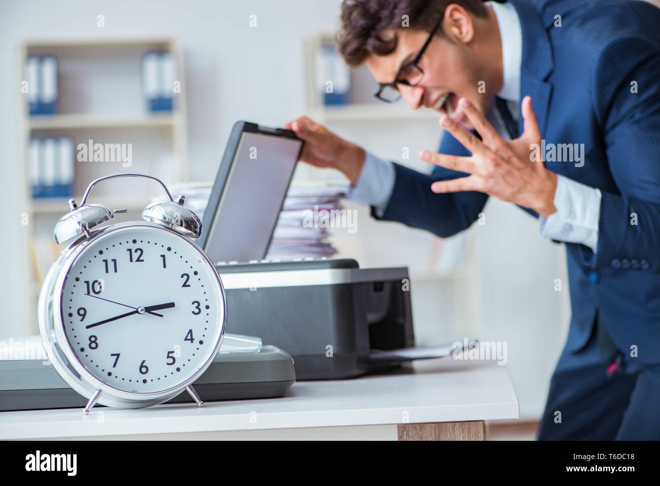 Man making photocopy hi-res stock photography and images - Alamy