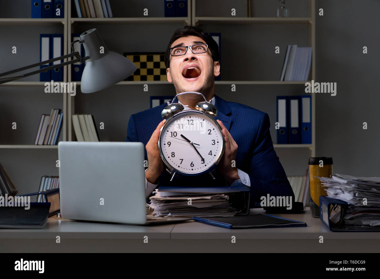 Auditing folders hi-res stock photography and images - Alamy