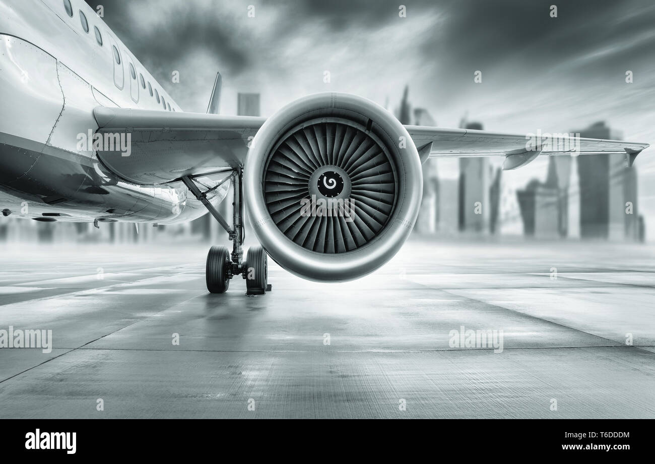 Jet engine hi-res stock photography and images - Alamy