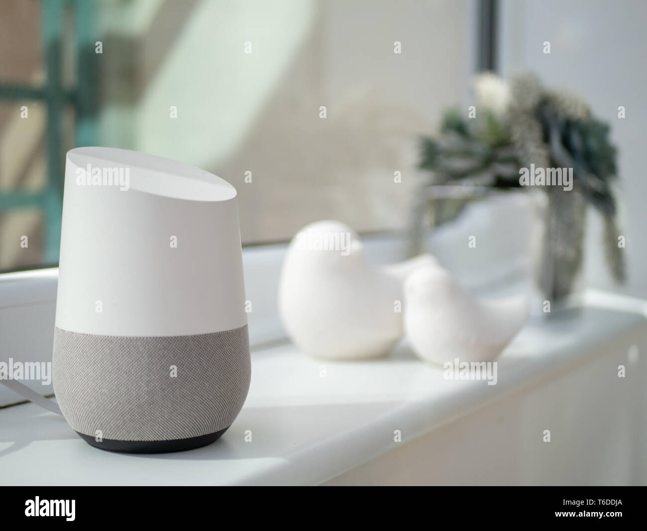 Bluetooth device hi-res stock photography and images - Alamy