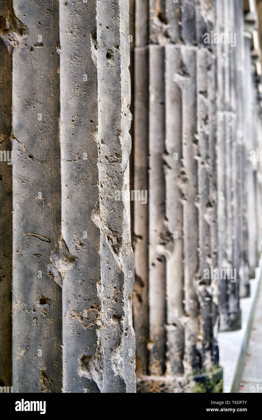 Columns building berlin hi-res stock photography and images - Alamy