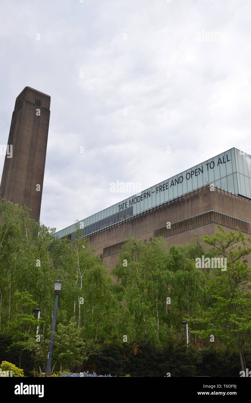 Tate modern london uk hi-res stock photography and images - Alamy