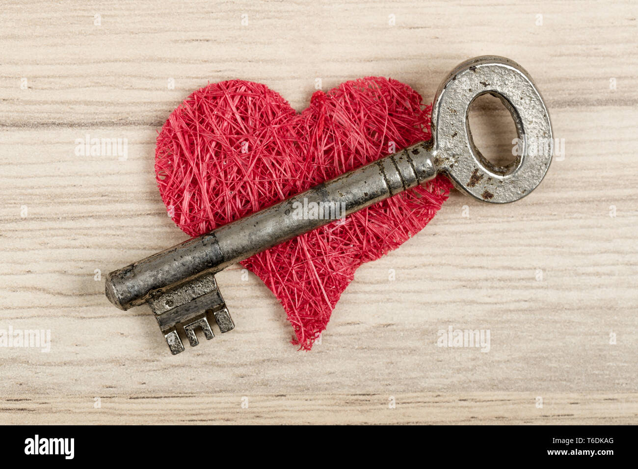 Love Key to my heart, symbol of love Stock Photo - Alamy
