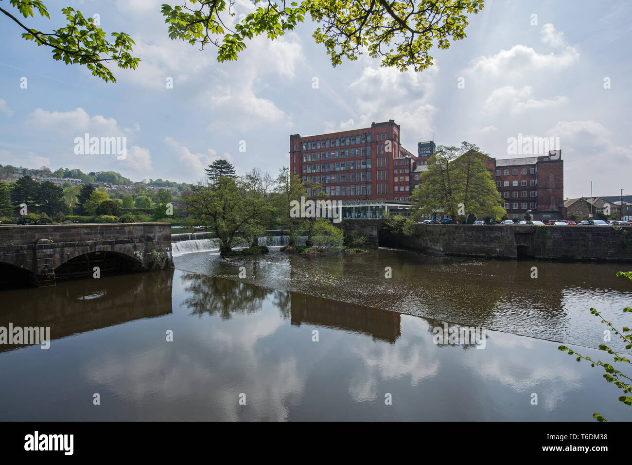 Strutts mill belper river derwent hi-res stock photography and images ...