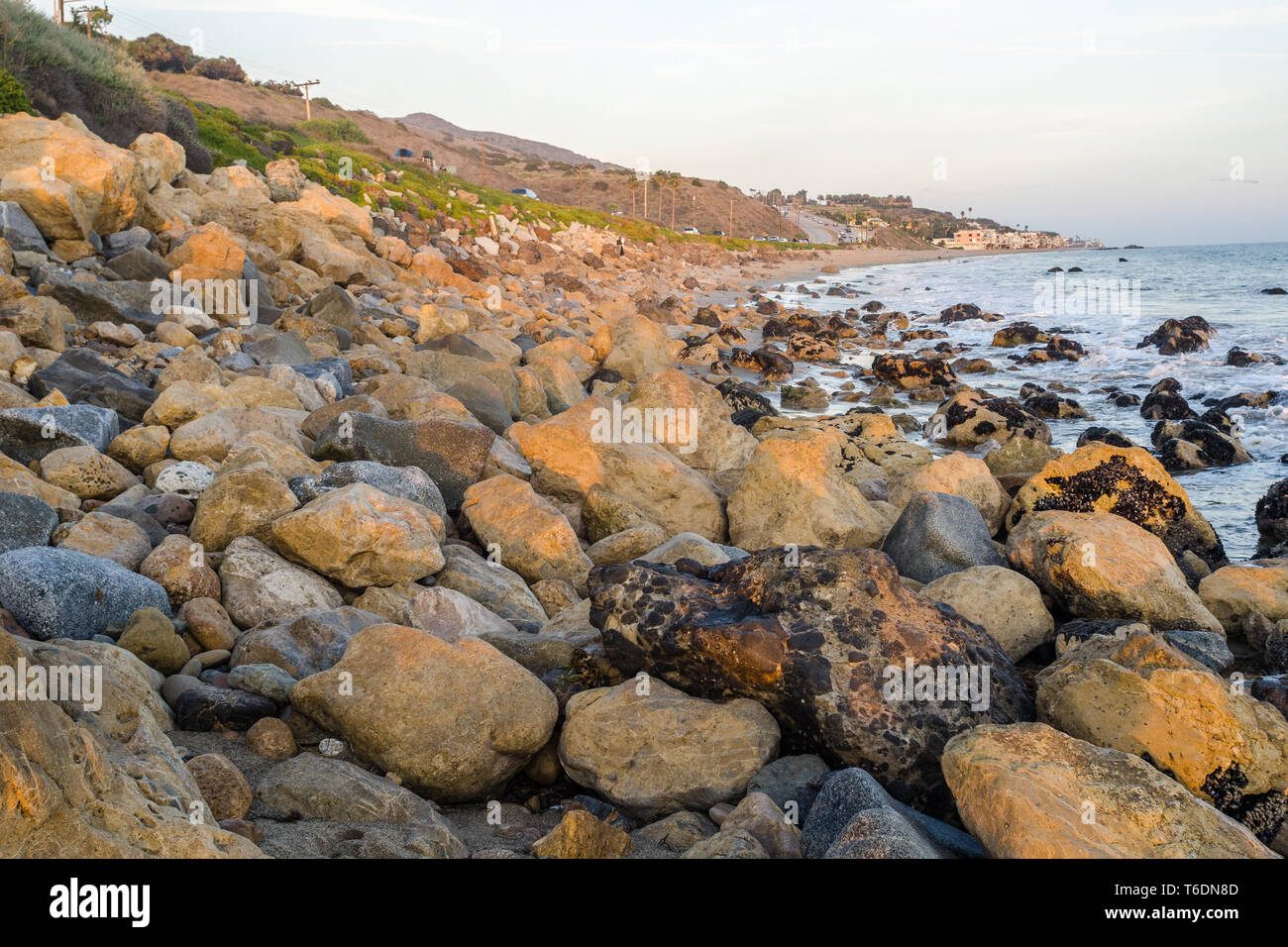 Los Angeles beach scene during sunset magic hour Stock Photo - Alamy