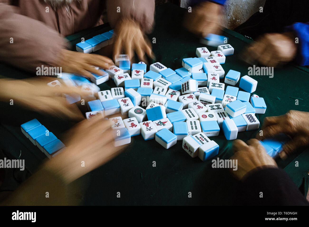 Chengdu, Sichuan province, China : People play mahjong at an old ...
