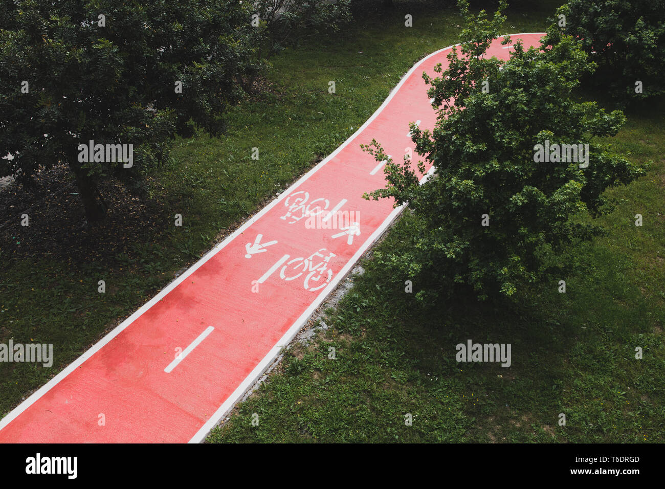 Red cycle hi-res stock photography and images - Alamy