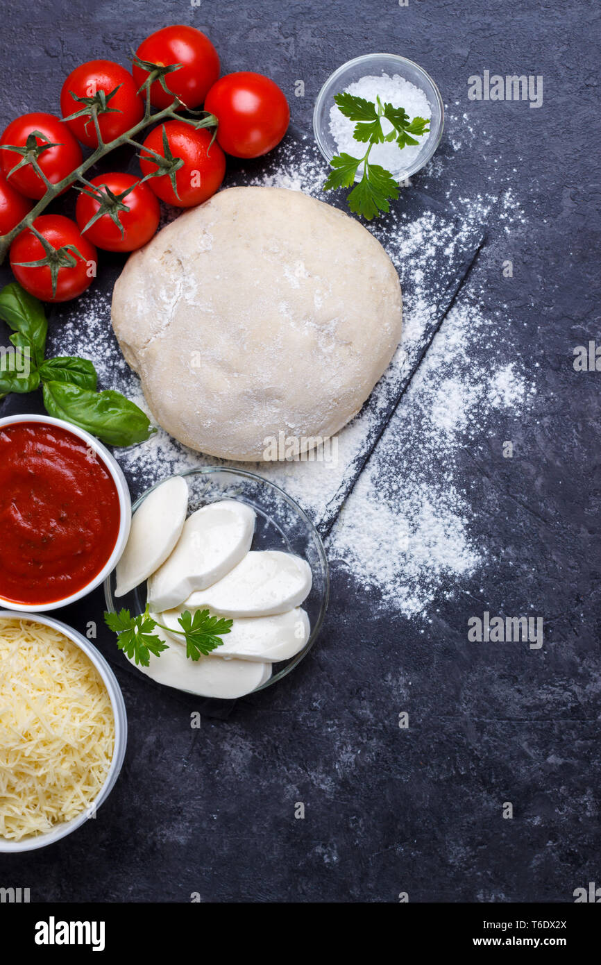 Dough frame hi-res stock photography and images - Alamy