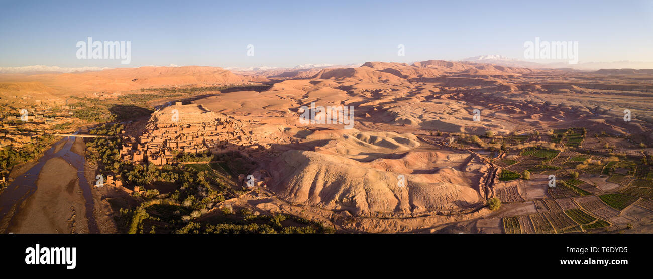 Morocco ait ben haddou ancient hi-res stock photography and images - Alamy