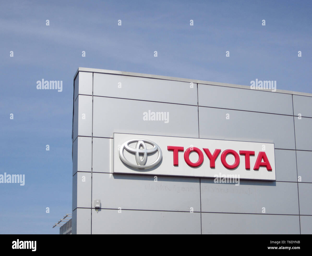Toyota car dealership logo hi-res stock photography and images - Alamy