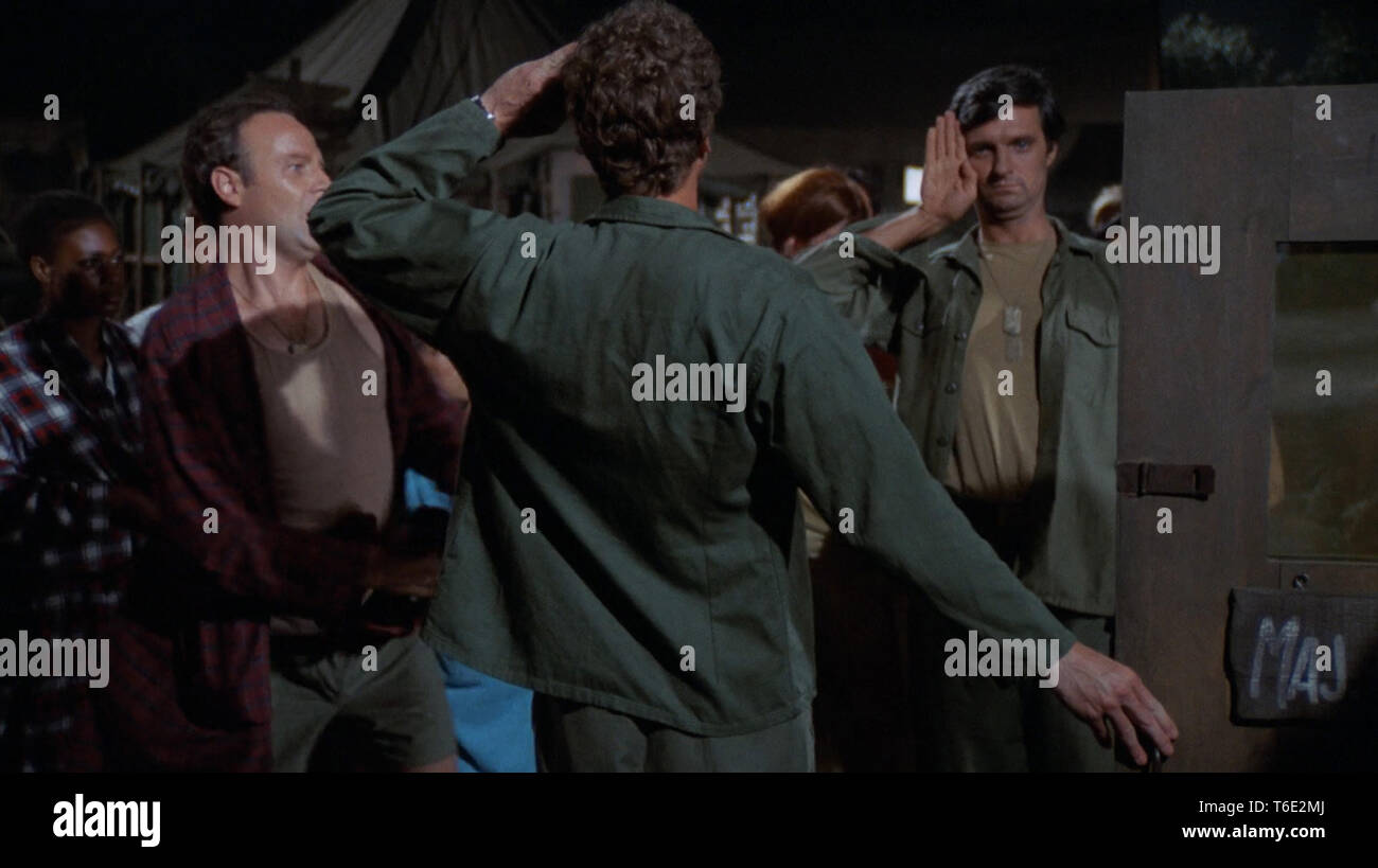 Los Angeles.CA.USA. Alan Alda and Wayne Rogers with Larry Linville in a ...