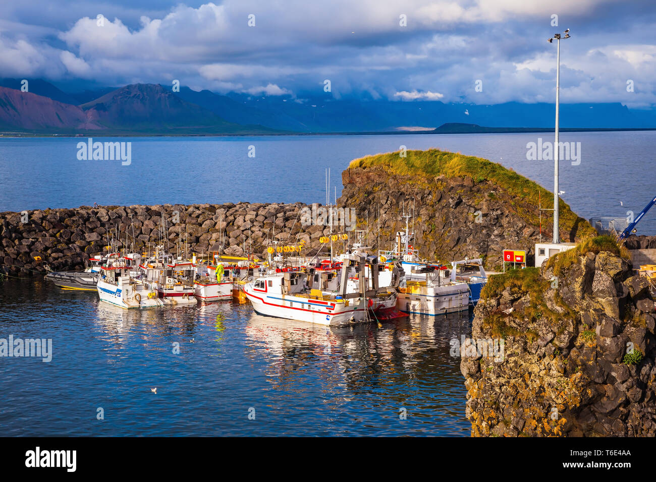 Harbor pier hi-res stock photography and images - Alamy
