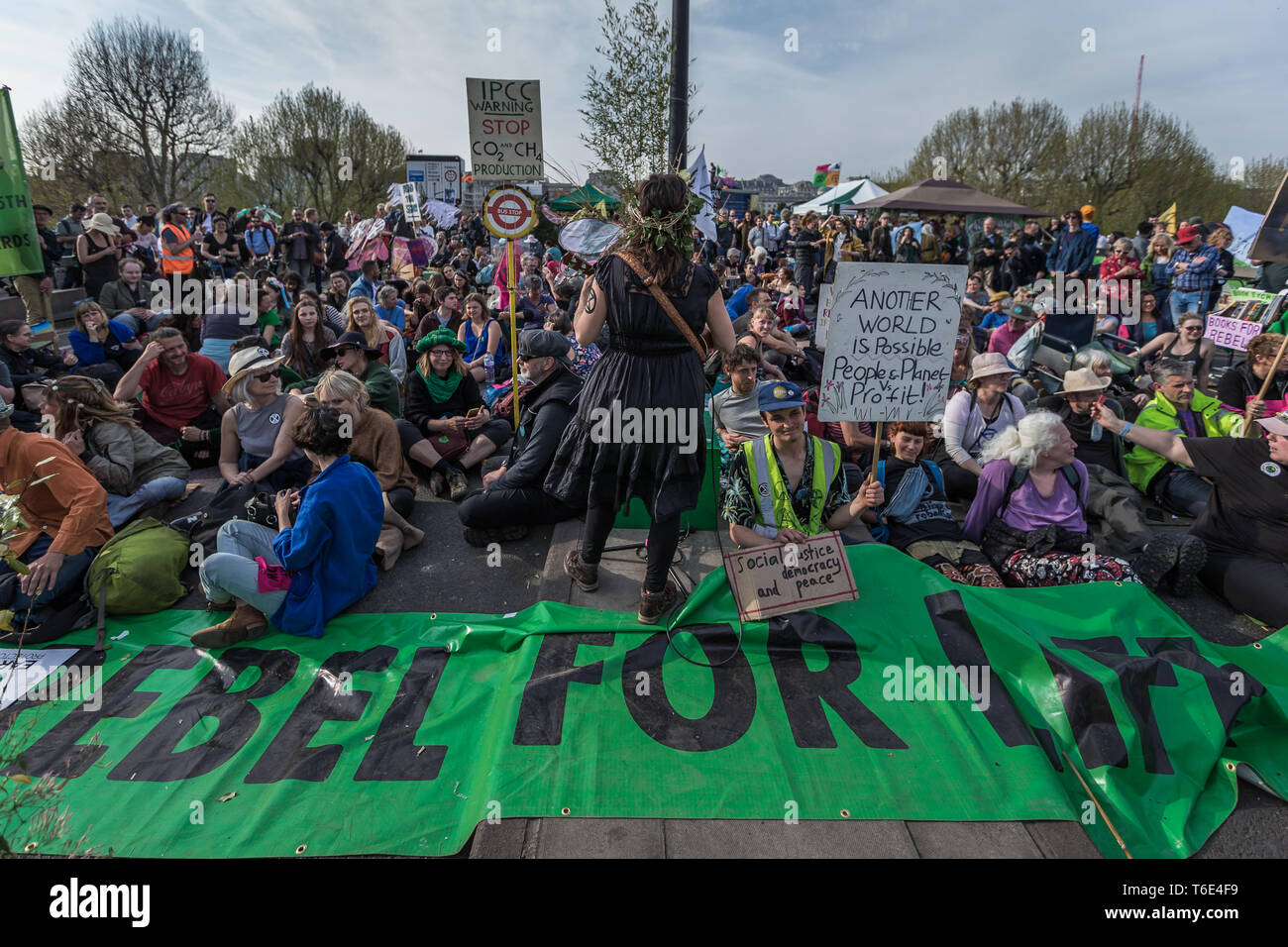 Extinction Rebellion activist seize Waterloo Bridge in London Stock ...