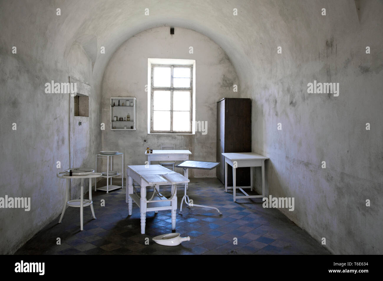 Theresienstadt concentration camp hi-res stock photography and images ...