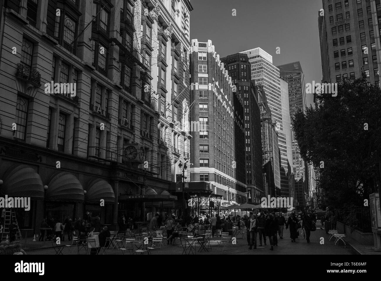 Floor level view Black and White Stock Photos & Images - Alamy