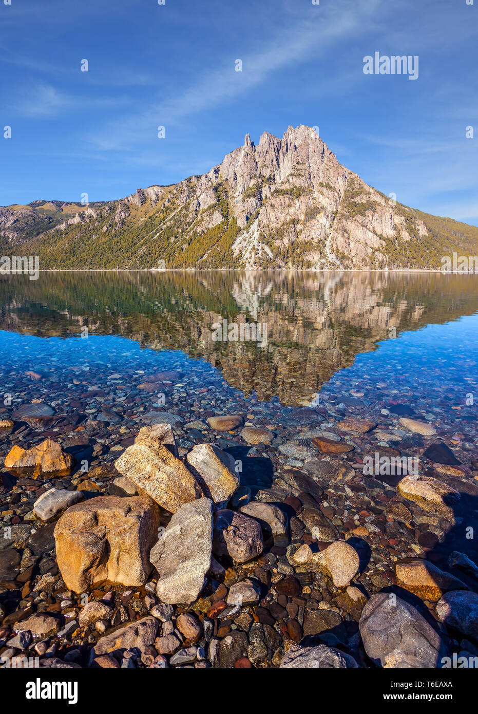 Pyramidal hi-res stock photography and images - Alamy