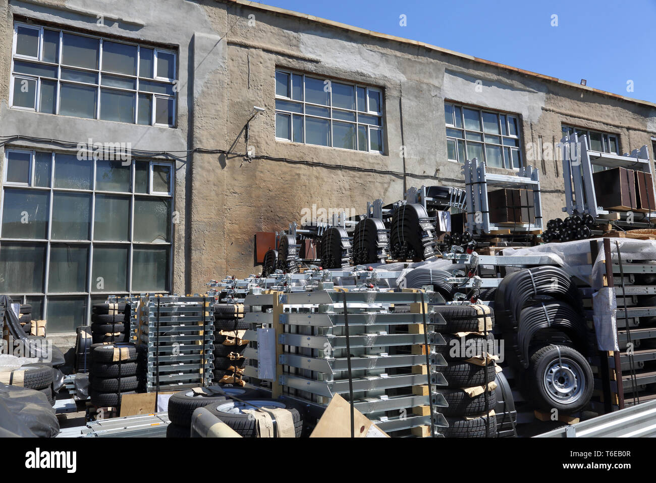 Trailer manufacturing hi-res stock photography and images - Alamy