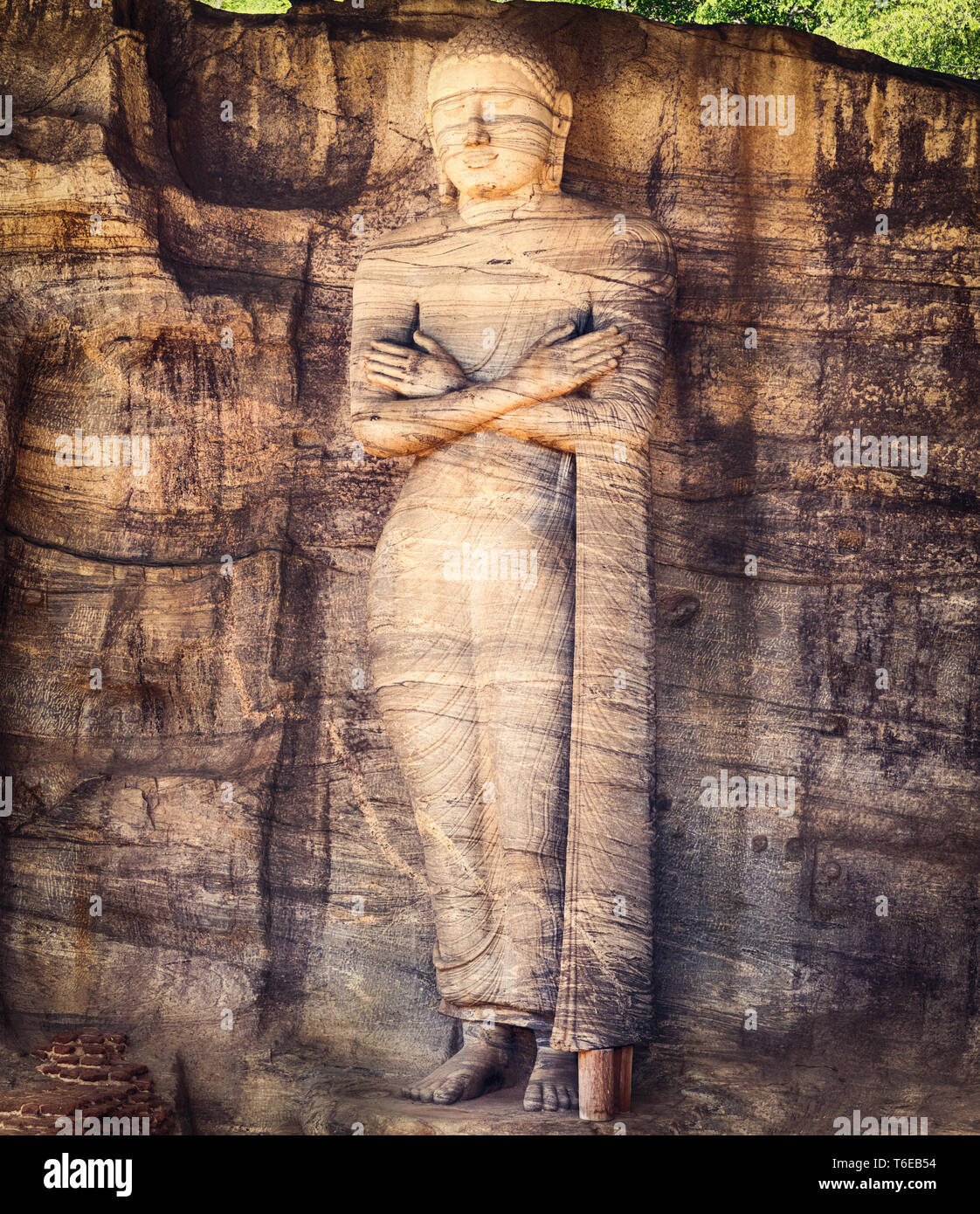 The Gal Vihara. Panorama Stock Photo - Alamy