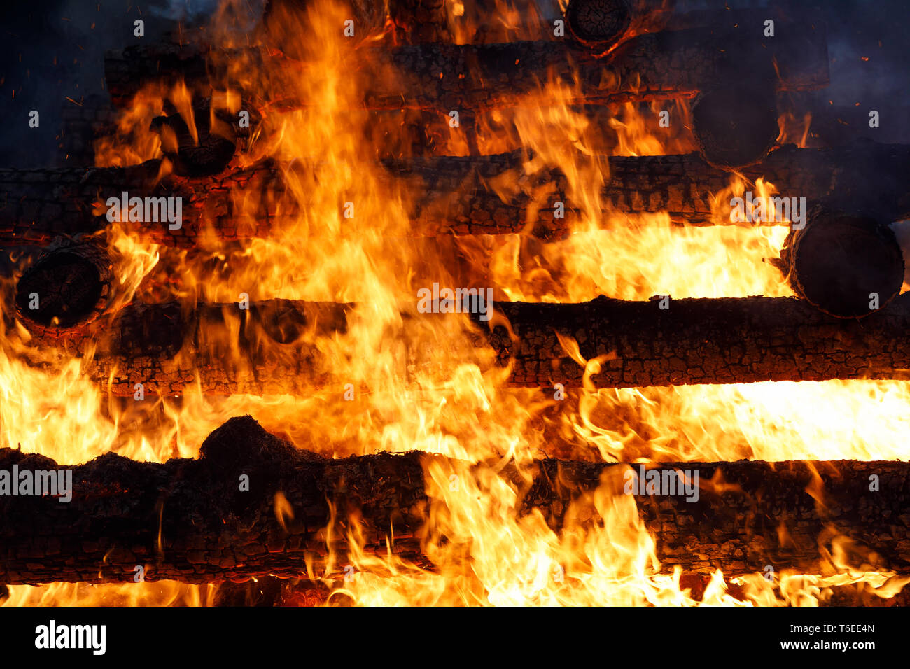 big fire, burning witches Stock Photo - Alamy