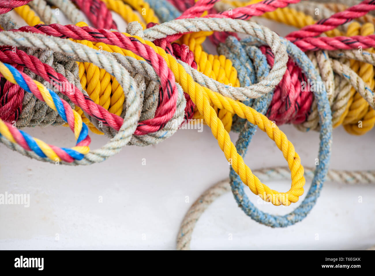 Colorful marine ropes extreme closeup Stock Photo - Alamy