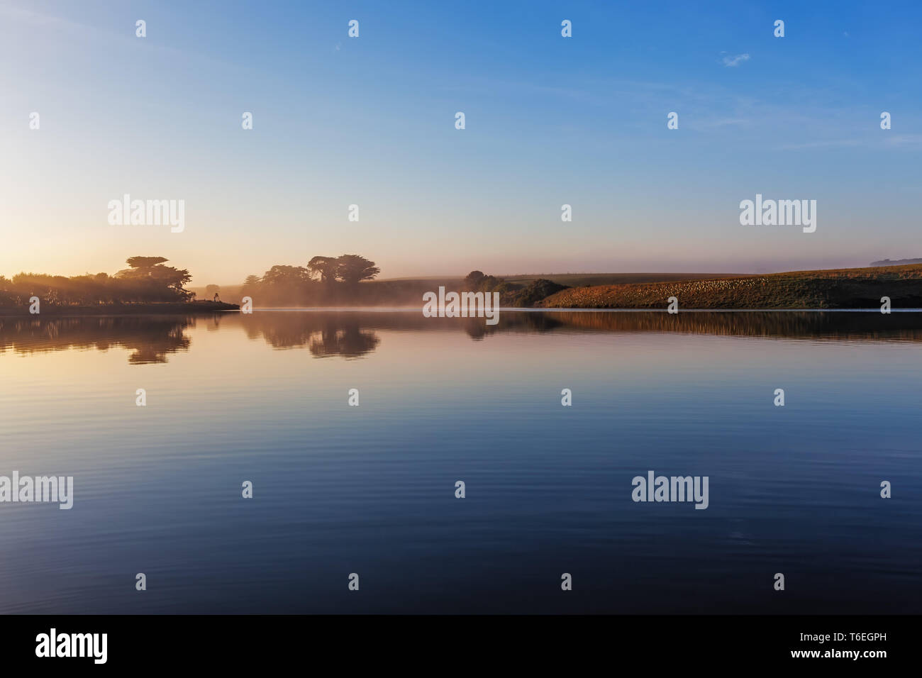 Mist over river hi-res stock photography and images - Alamy