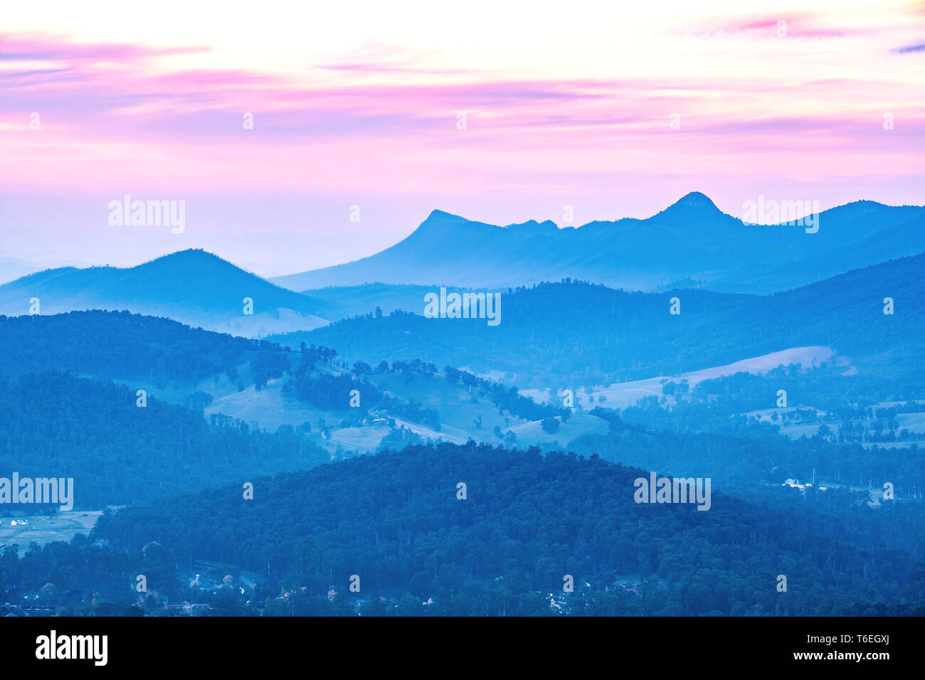 Yarra Ranges National Park at sunset. View from Keppel Lookout Stock ...