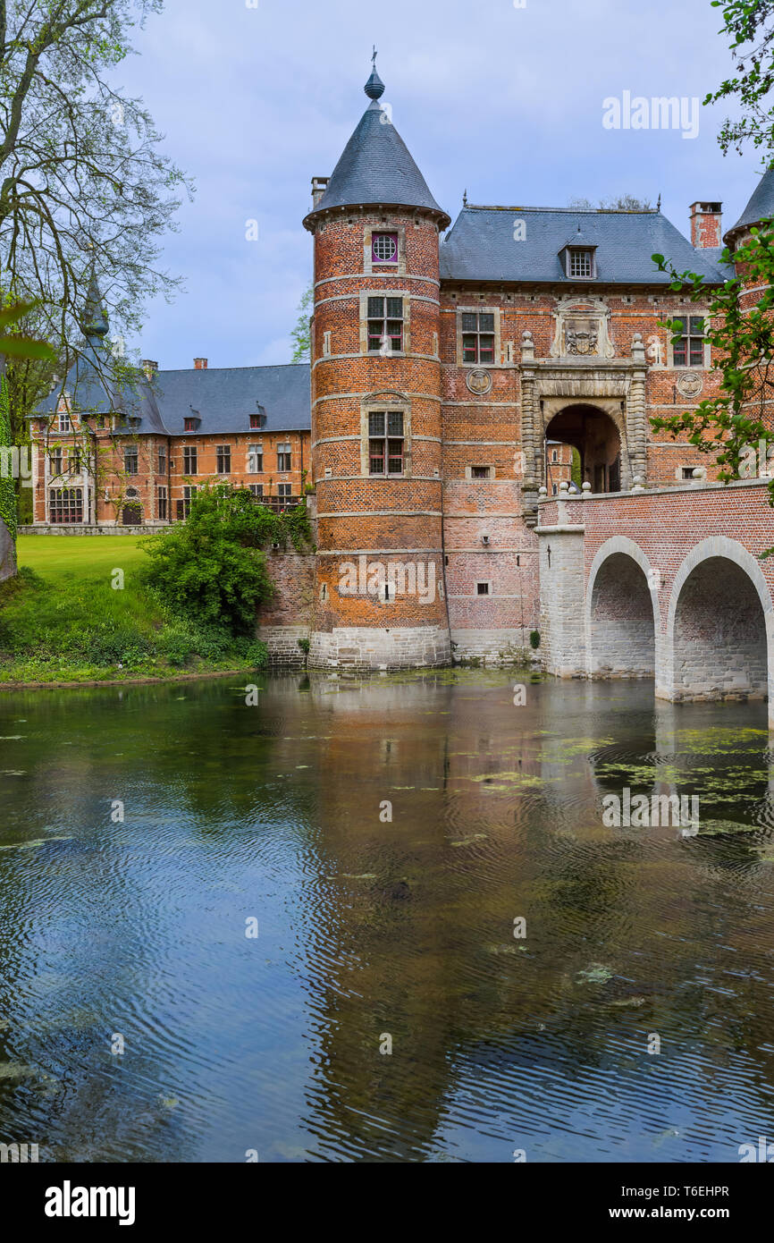 Medieval architecture in brussels hi-res stock photography and images ...