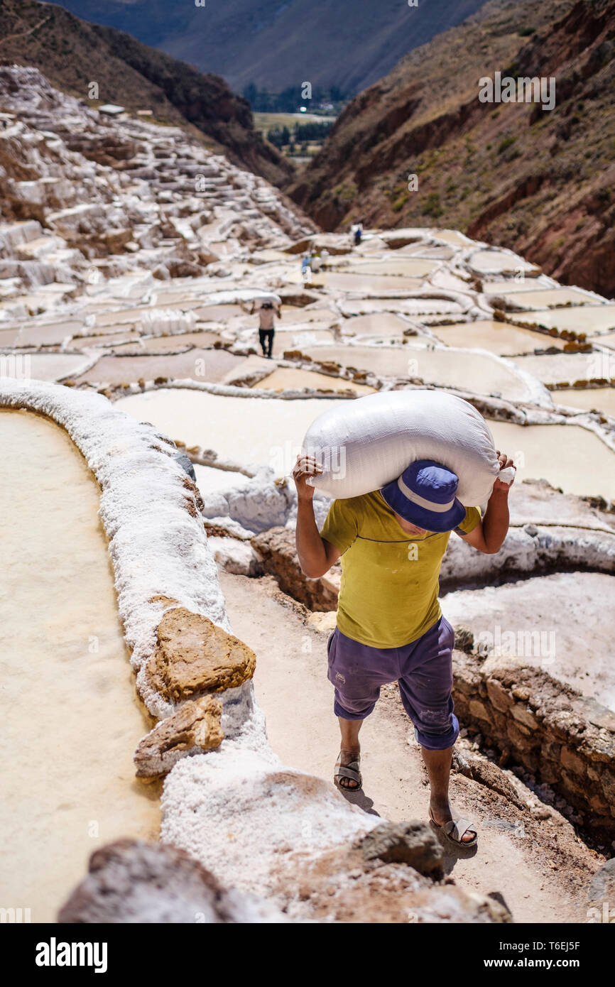 Salt mines workers hi-res stock photography and images - Alamy