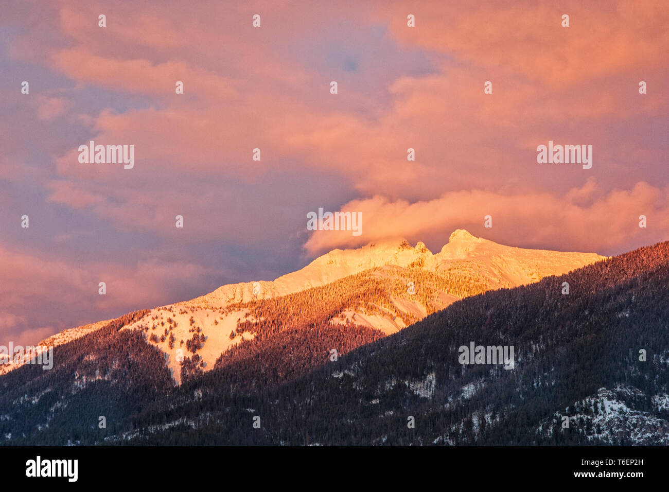 Alpenglow sunset hi-res stock photography and images - Alamy