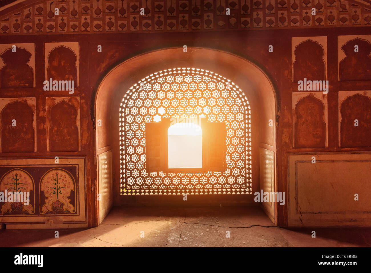 Carved Window in Jaigarh Fort. Jaipur. Rajasthan India Stock Photo - Alamy