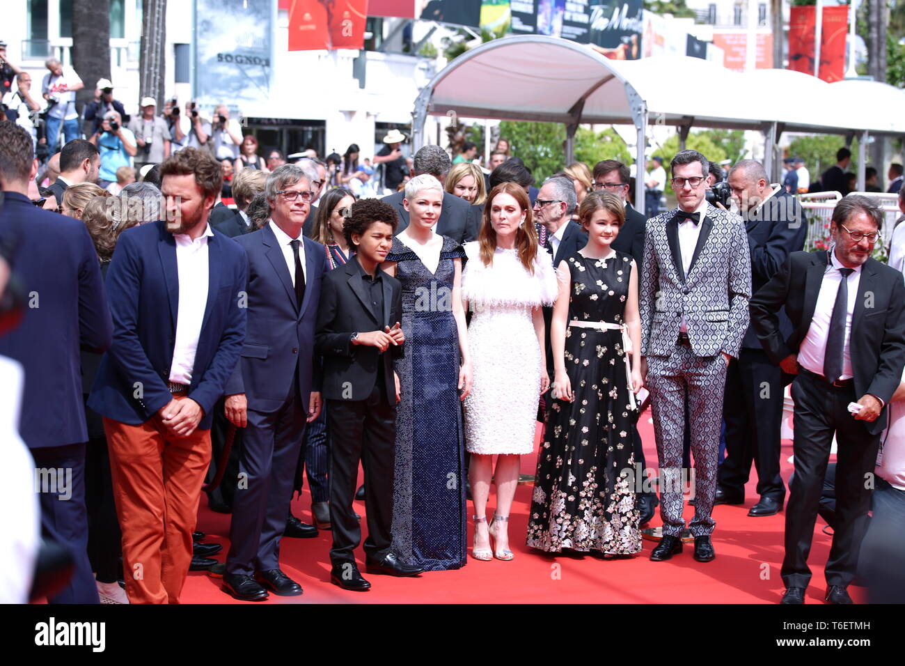 CANNES, FRANCE – MAY 18, 2017: cast members attend the screening of ...
