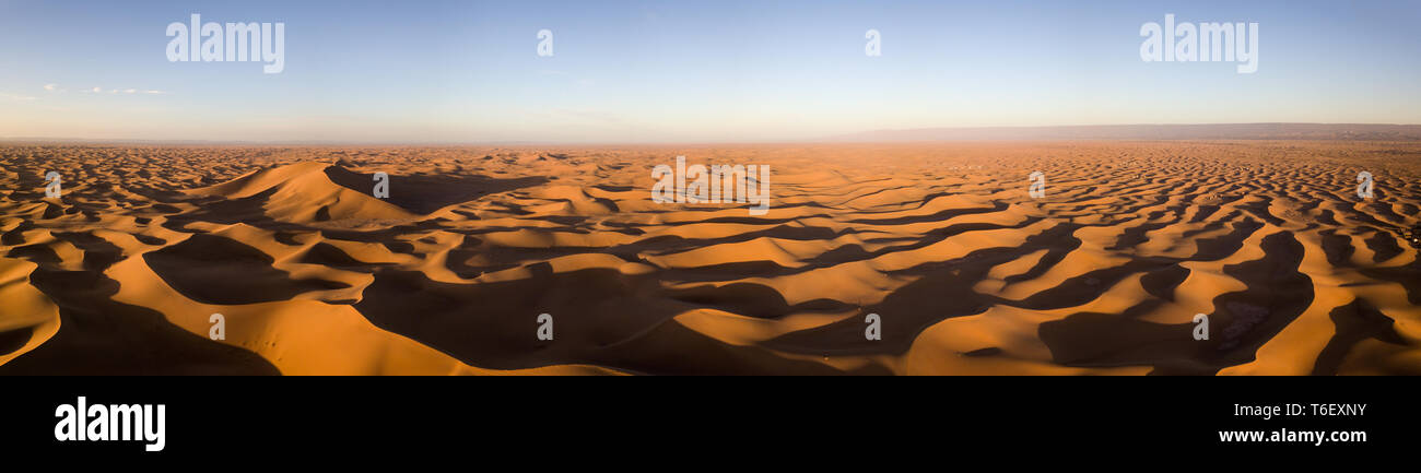 Aerial panorama in Sahara desert at sunrise Stock Photo - Alamy