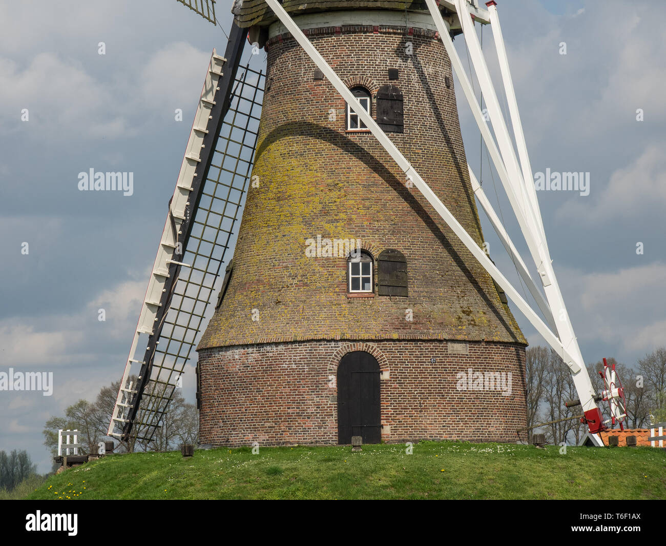 Wind mill hi-res stock photography and images - Alamy