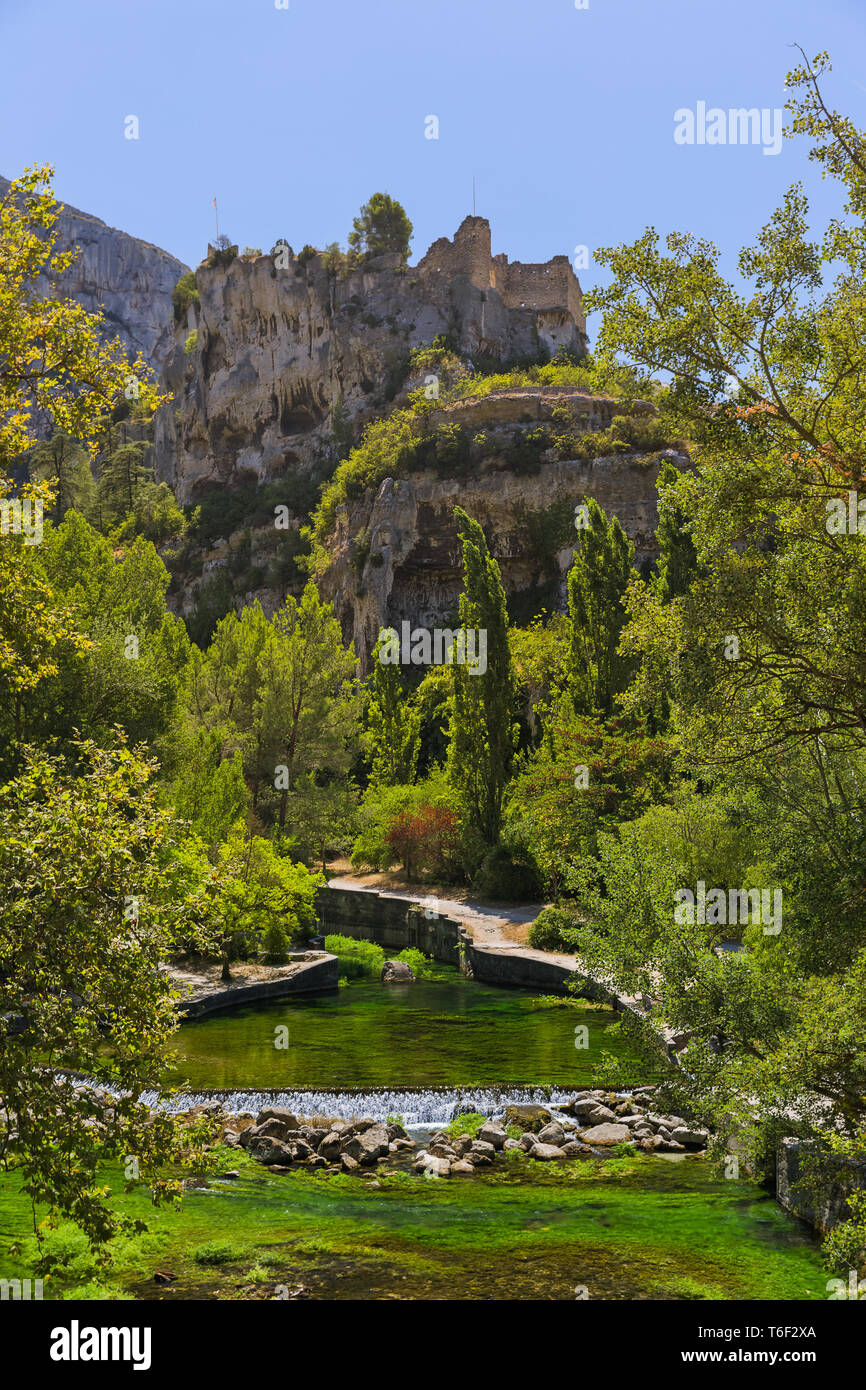 France vaucluse fontaine de vaucluse hi-res stock photography and ...