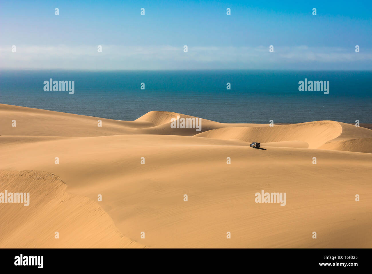 Atlantic shore hi-res stock photography and images - Alamy