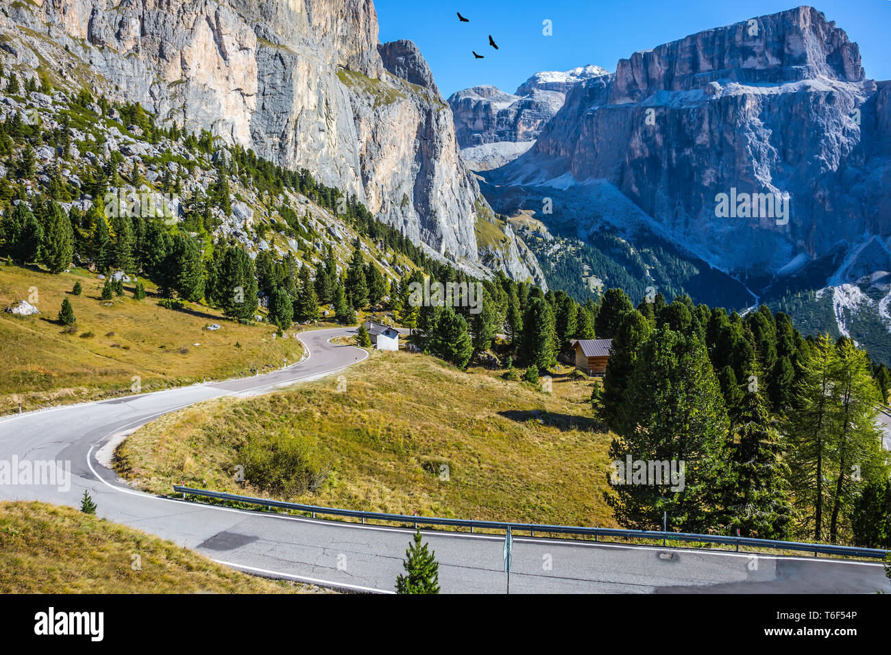 Ridge of rocks hi-res stock photography and images - Alamy