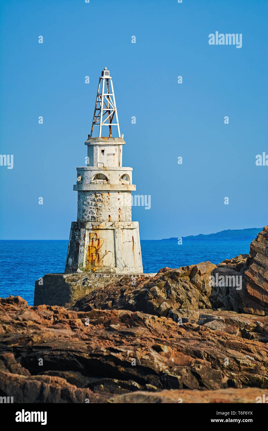 Rocky isle islet hi-res stock photography and images - Alamy
