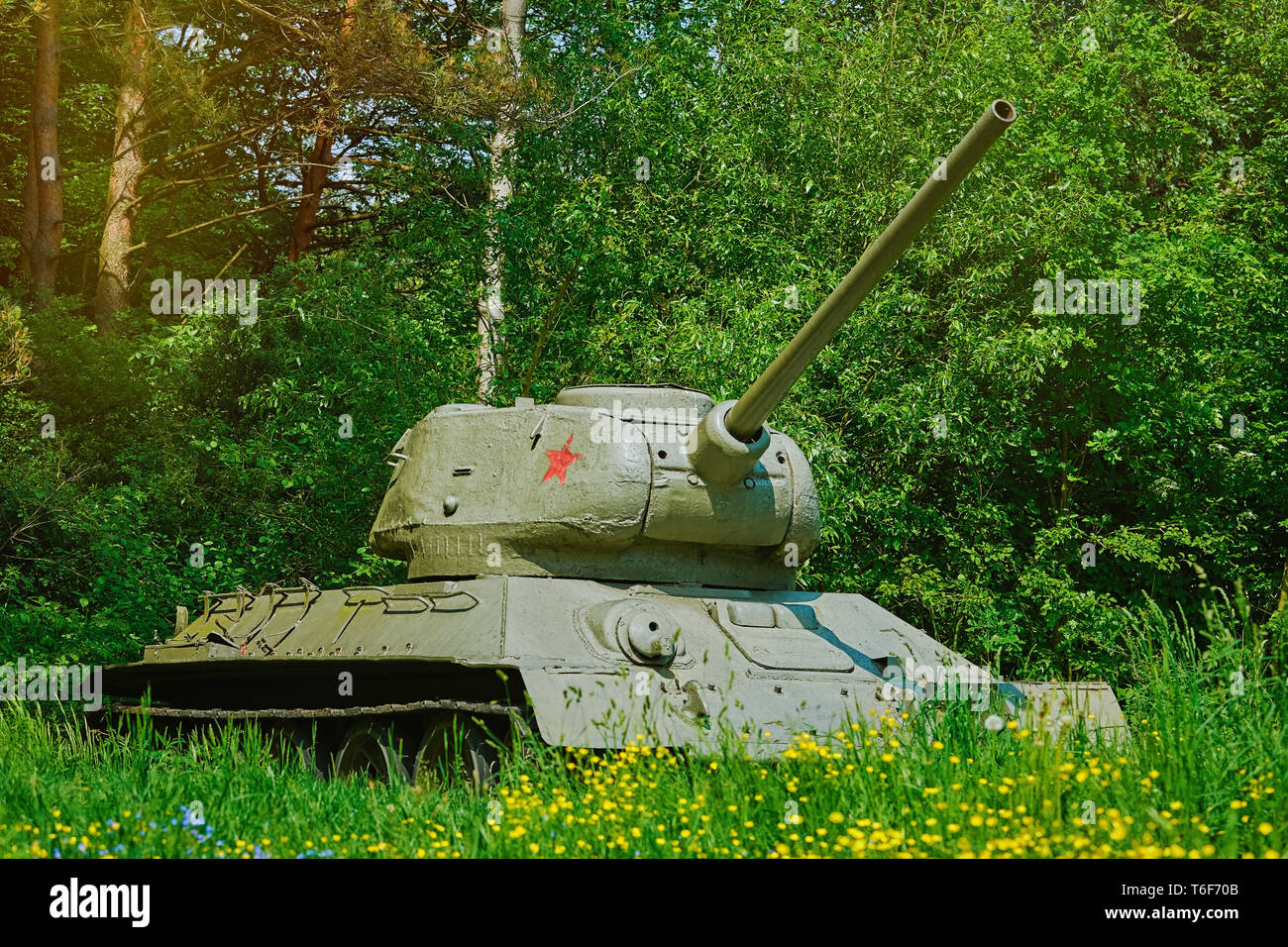 Tank of World War 2 Stock Photo - Alamy
