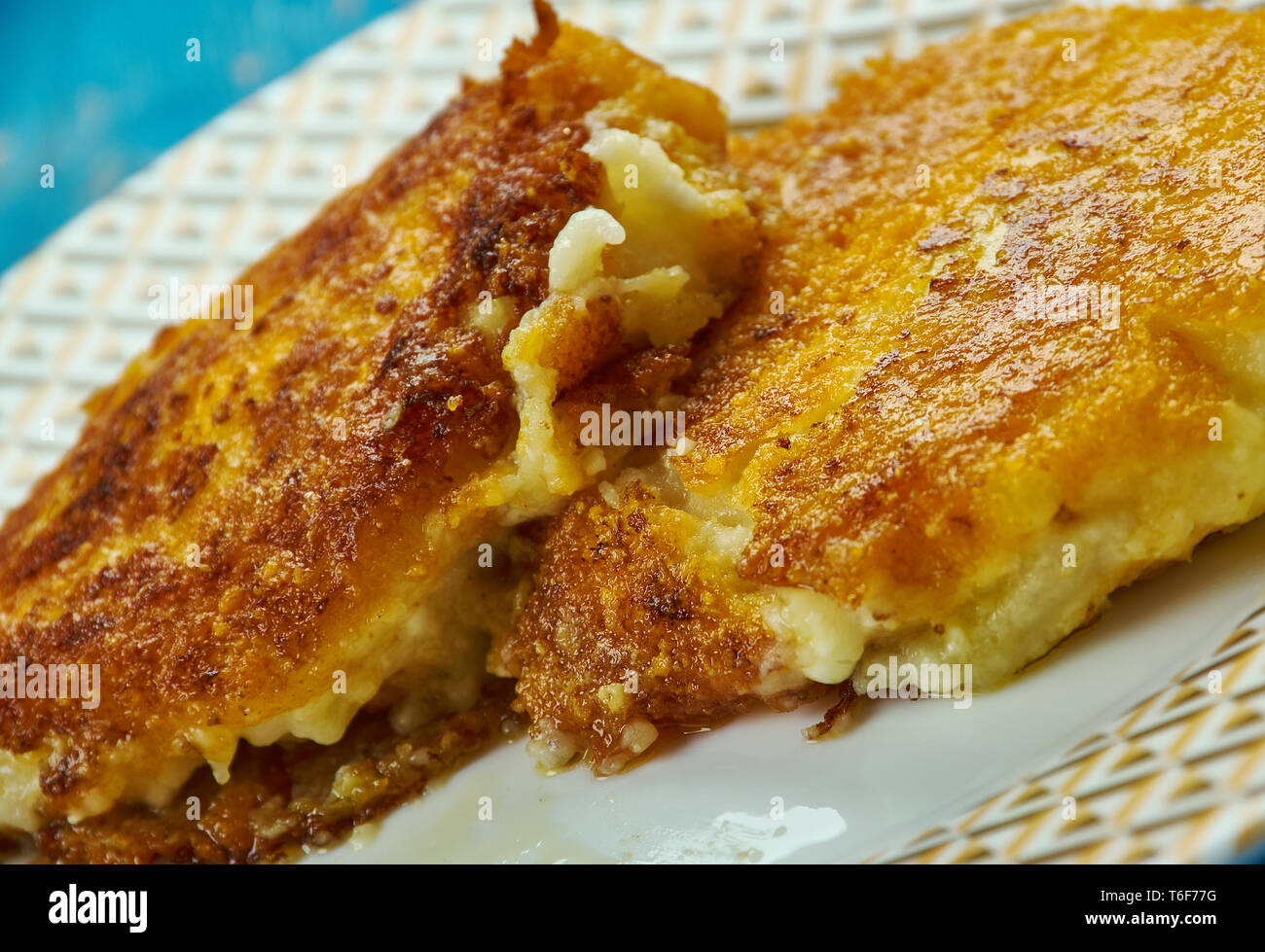 Cottage cheese cutlet hi-res stock photography and images - Alamy