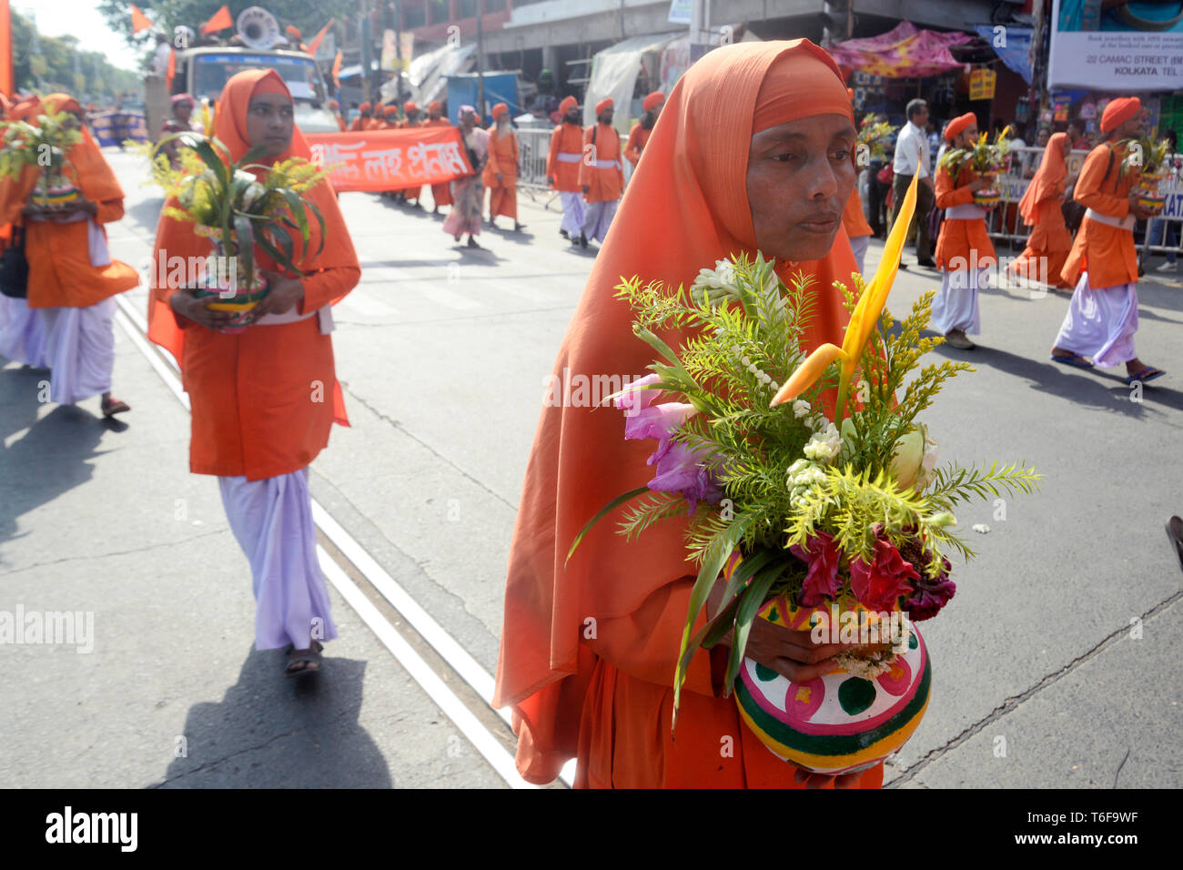 Ananda marga hi-res stock photography and images - Alamy