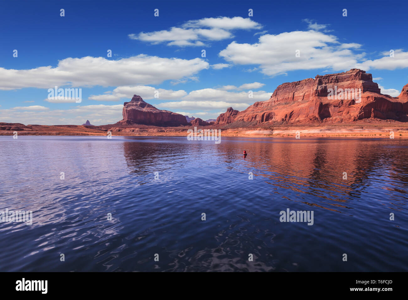 Water with basin hi-res stock photography and images - Alamy