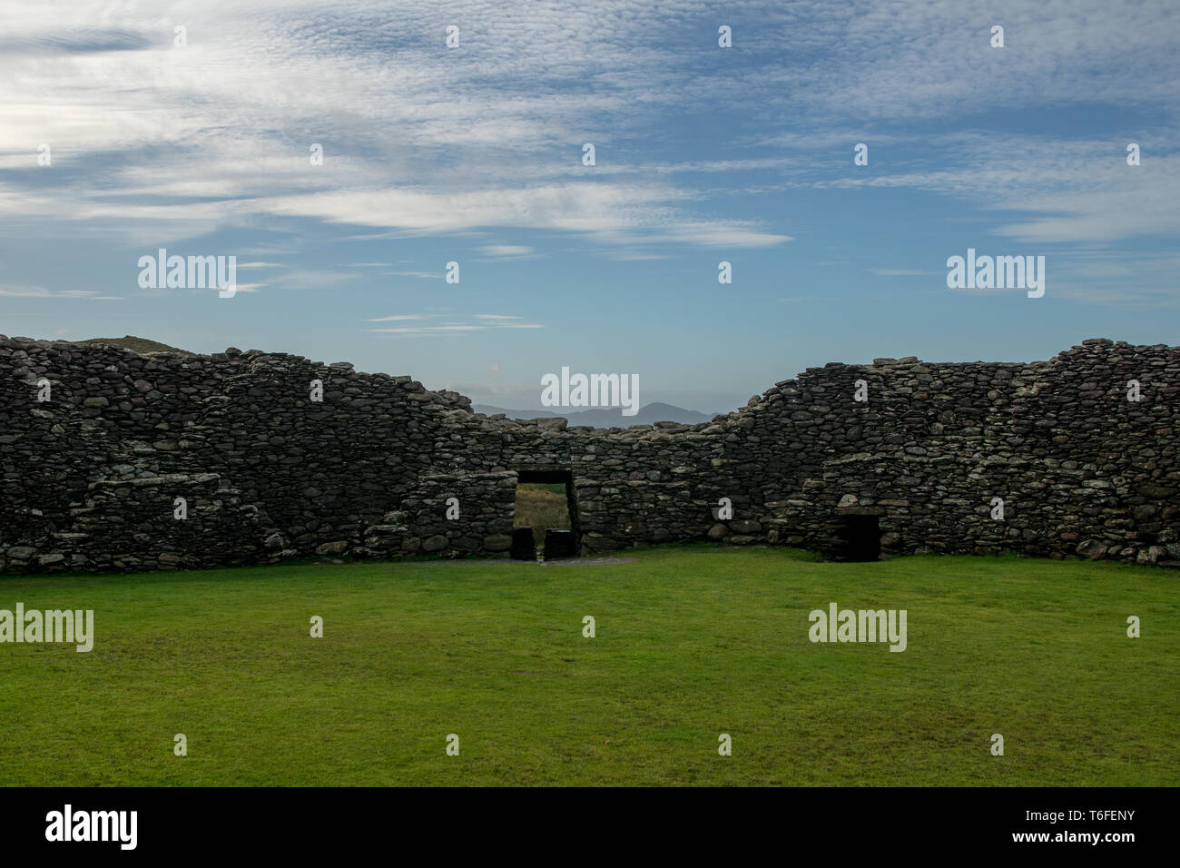 Irish hill fort hi-res stock photography and images - Alamy