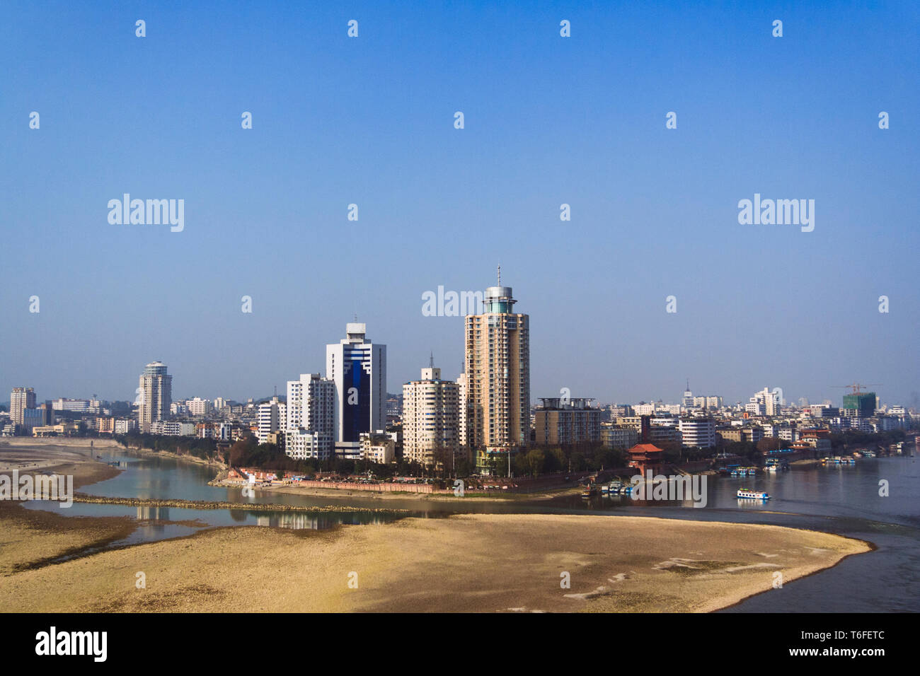 Leshan, Sichuan, China : Skyline of Leshan at the confluence of the ...