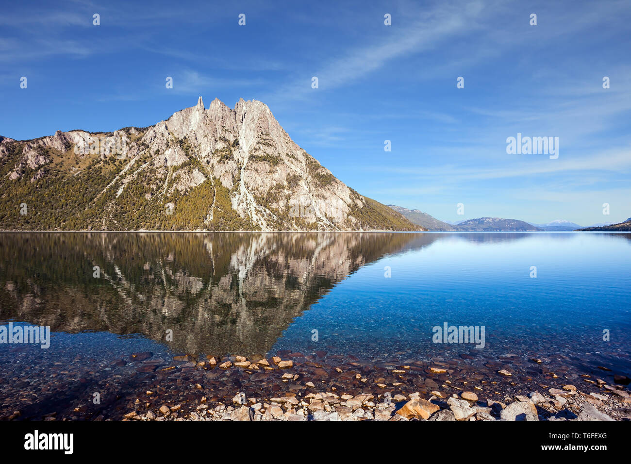 Pyramidal hi-res stock photography and images - Alamy