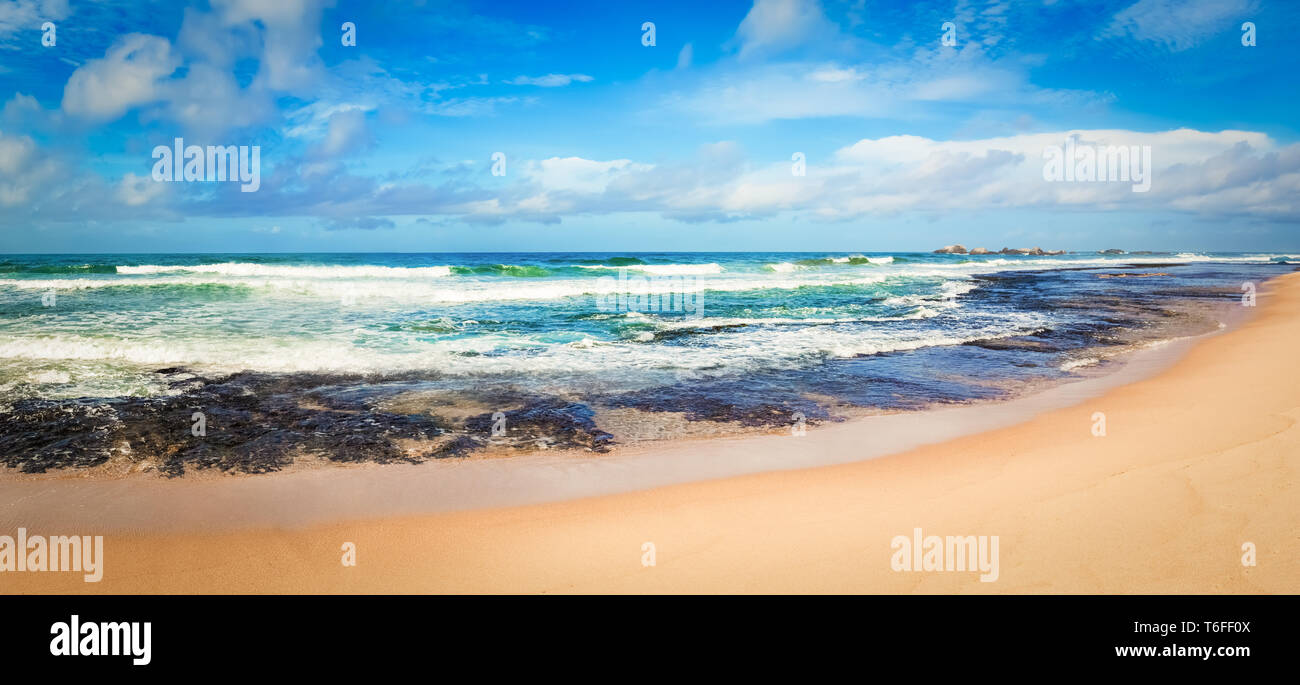 Indian ocean view hi-res stock photography and images - Alamy