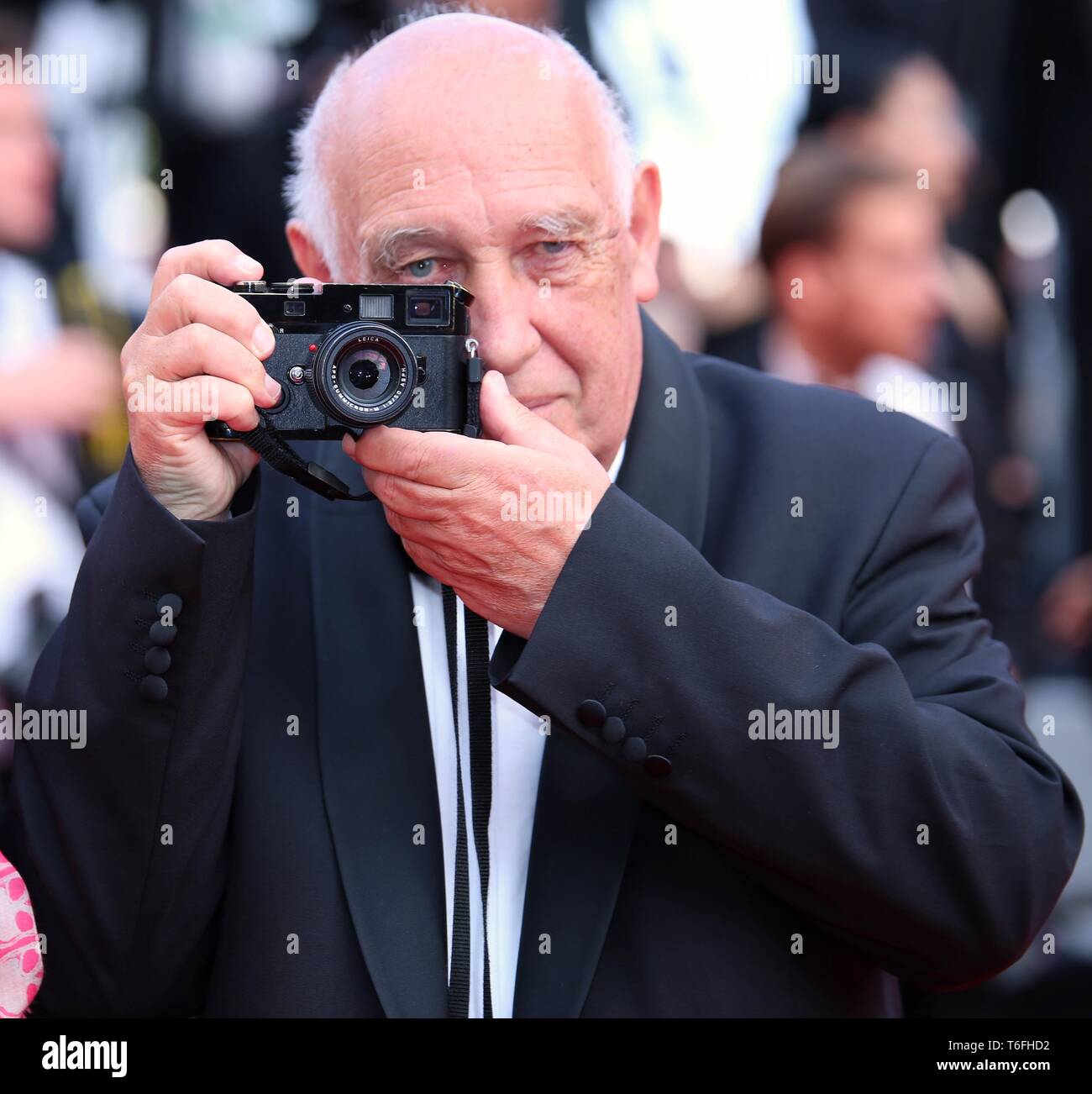 CANNES, FRANCE – MAY 25, 2017: Raymond Depardon attends the Twin Peaks ...