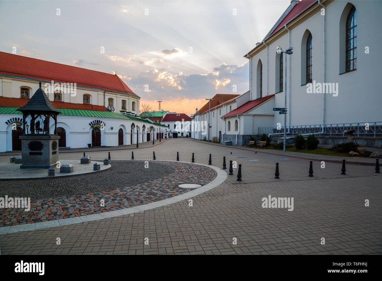 Freedom square minsk hi-res stock photography and images - Alamy