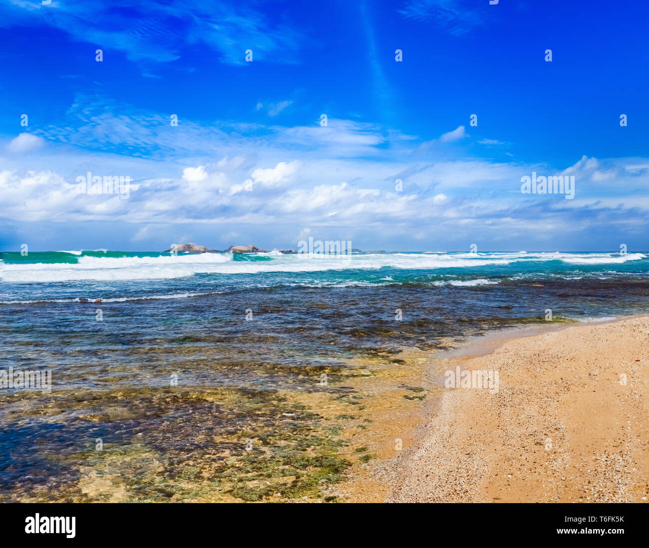 The Indian ocean landscape. Beautiful view of a sea Stock Photo - Alamy