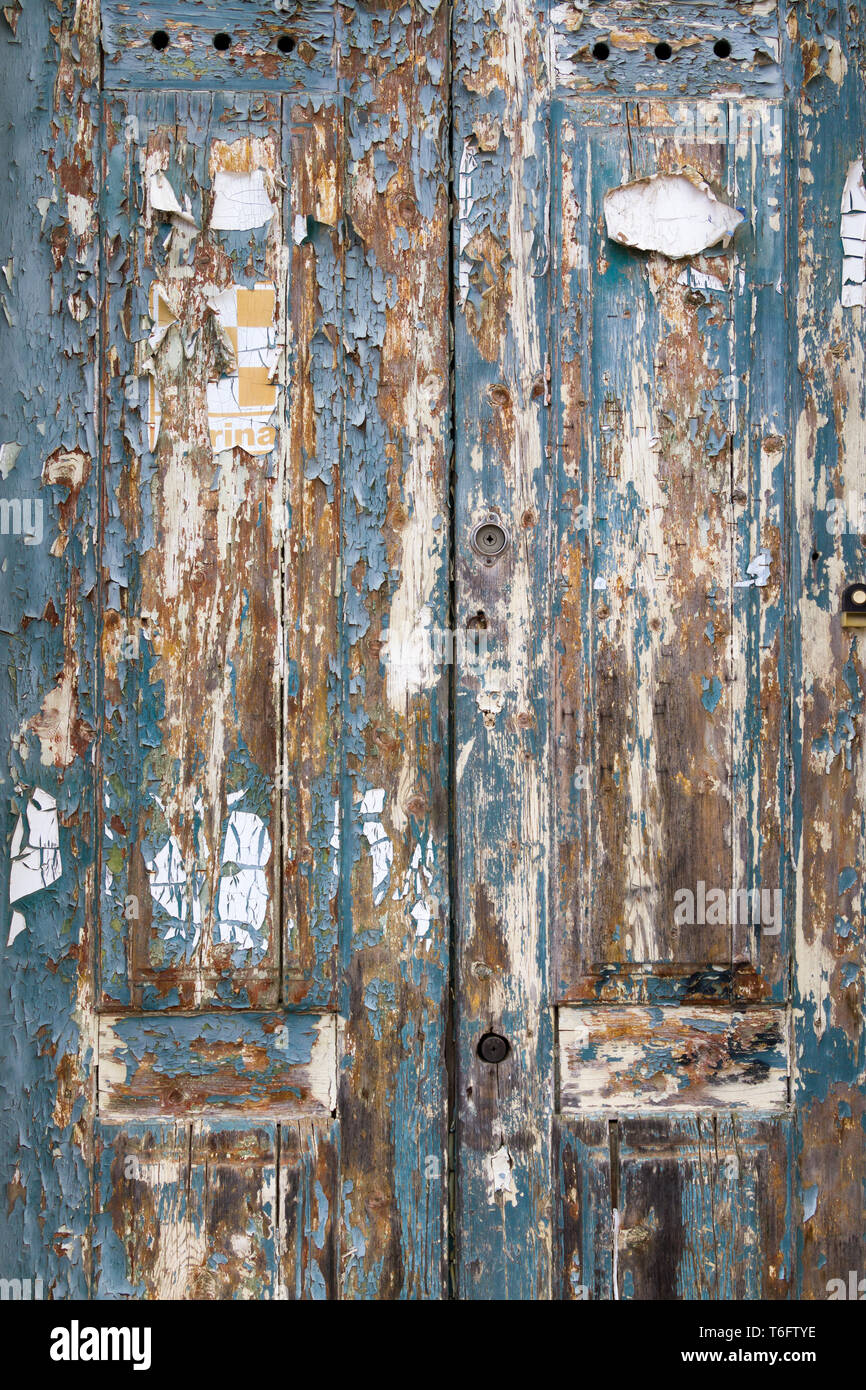 weathered wooden door Stock Photo - Alamy